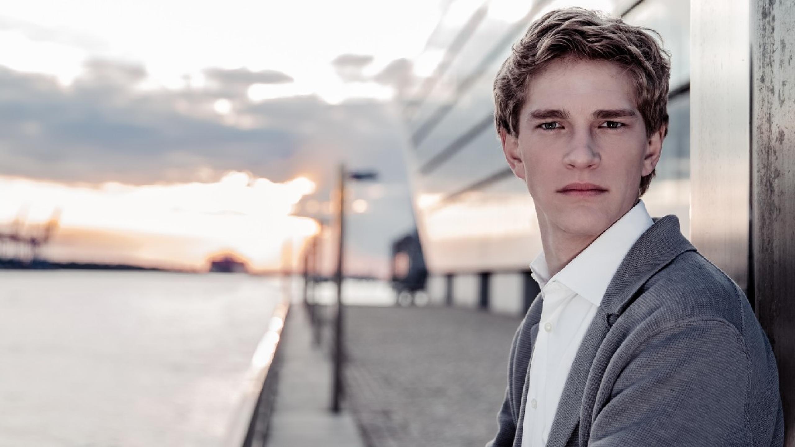 Jan Lisiecki: Schumann - Revista Musical Catalana