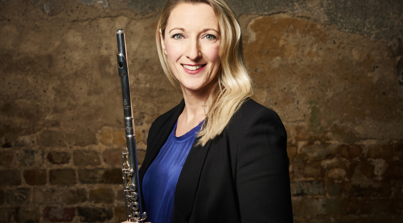 Mozart i Nielsen: Flute Concertos - Revista Musical Catalana Mozart i Nielsen: Flute Concertos - Revista Musical Catalana