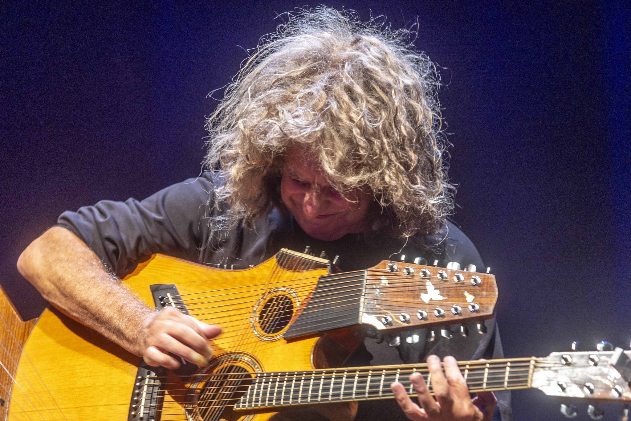 Molt més que jazz: un Pat Metheny en acústic entusiasma el Palau ...